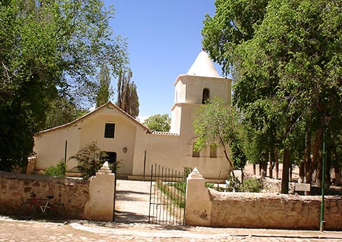 Conozca Yavi, donde los contrastes se combinan