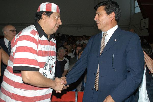 Asumió Passarella: "los números de River no me cierran"