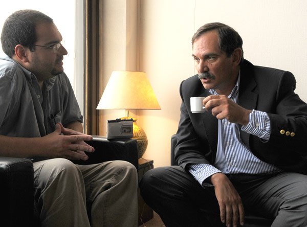 La reelección seduce más a Alperovich que la Nación