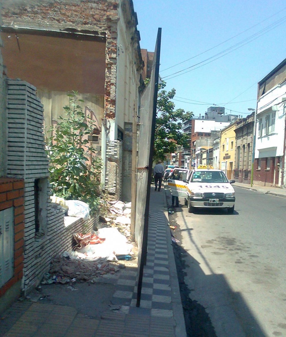Un baldío en pleno centro