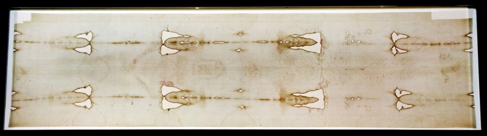 Exhiben el Santo Sudario por primera vez en 10 años