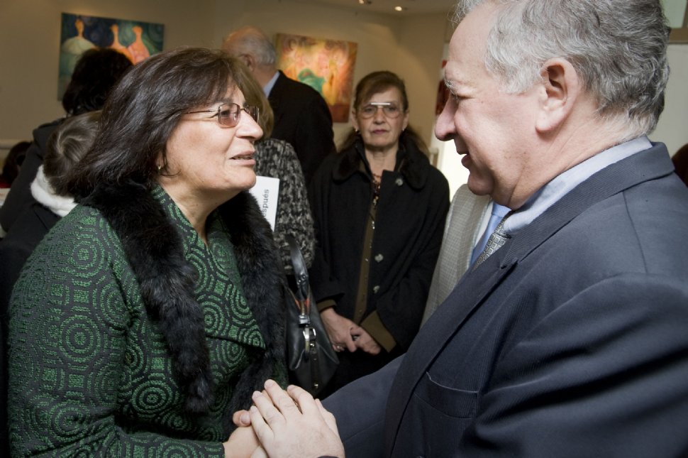 Emotivo homenaje a García Hamilton