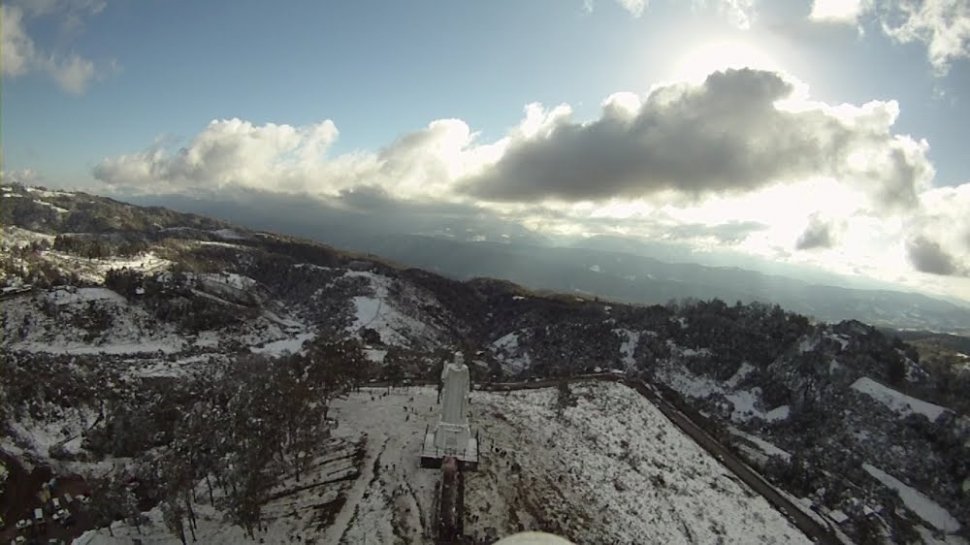 Sobrevolaron y filmaron el Cristo de San Javier nevado