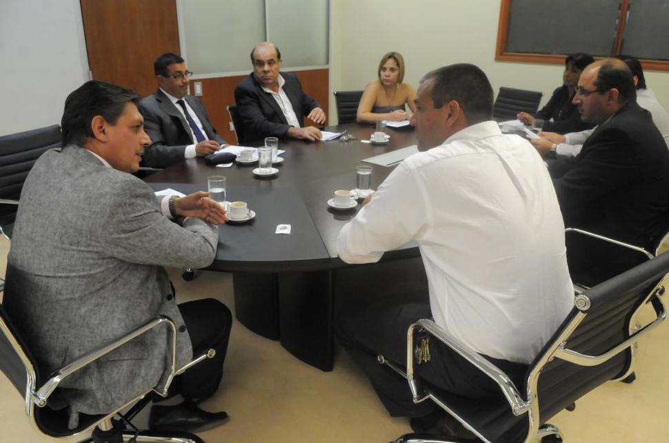 El PE sostiene que la Corte fue arbitraria