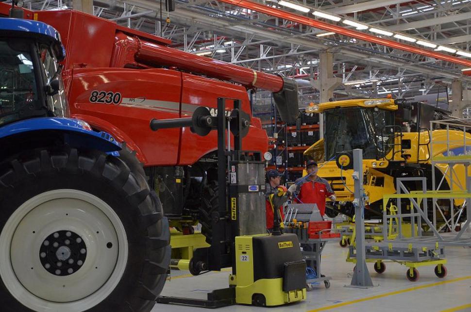 Tractores New Holland y Case, con sello argentino