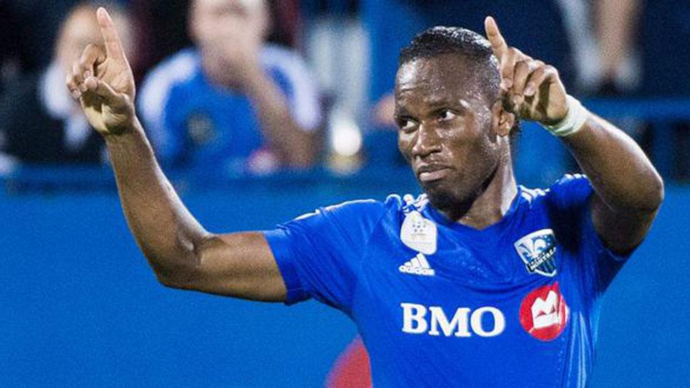 Goleador eterno: en tres minutos, Drogba marcó dos goles de taco