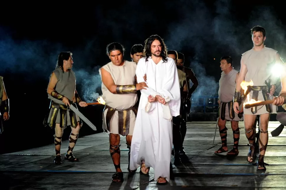 Reviví la Pasión de Jesús paso a paso