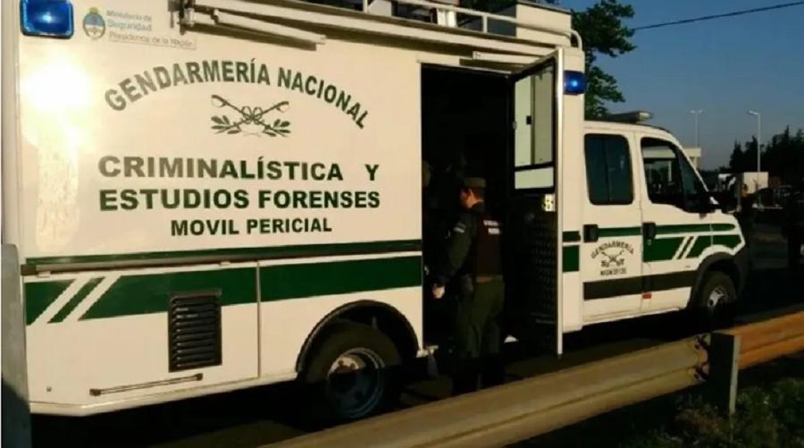 Una nena de 2 años se puso a jugar con el arma de su mamá policía: se ... Una nena de 2 años se puso a jugar con el arma de su mamá policía: se ...