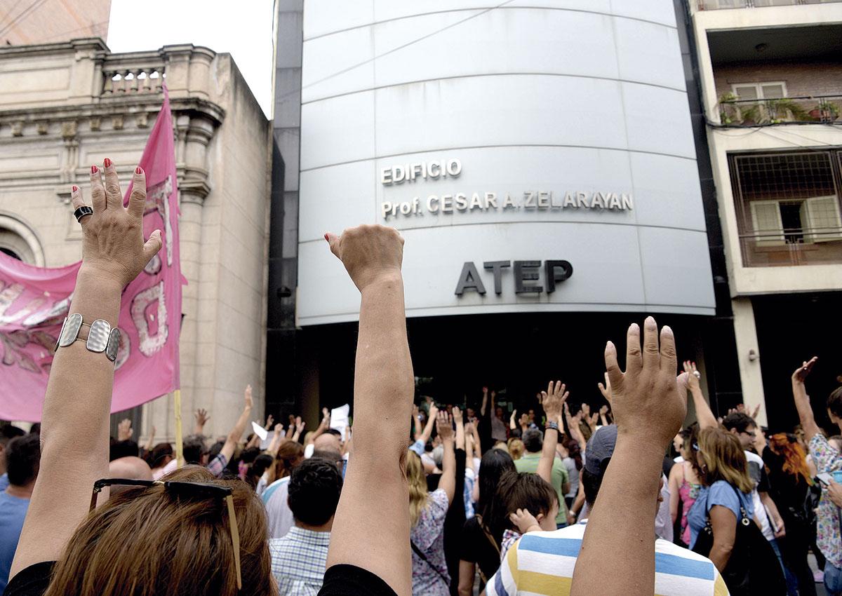 Acusan a Brito por usurpación en ATEP