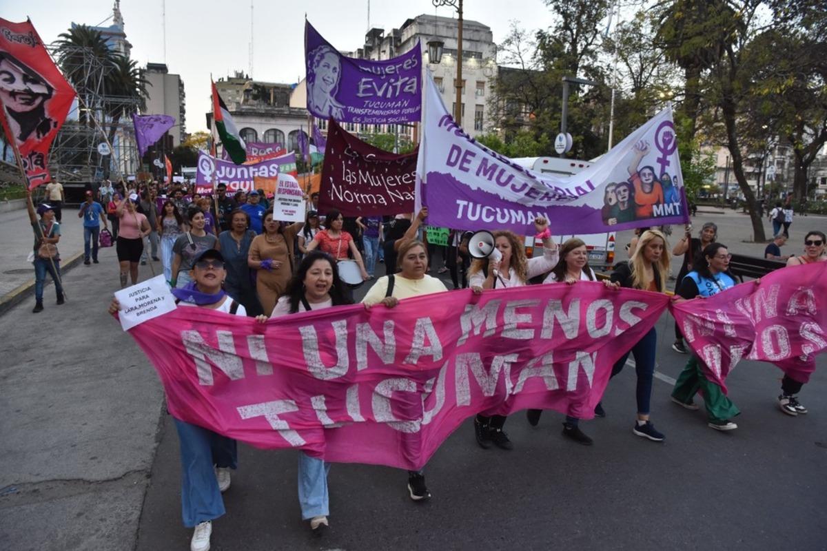 Ni Una Menos: Tucumán marchó por justicia tras el triple femicidio